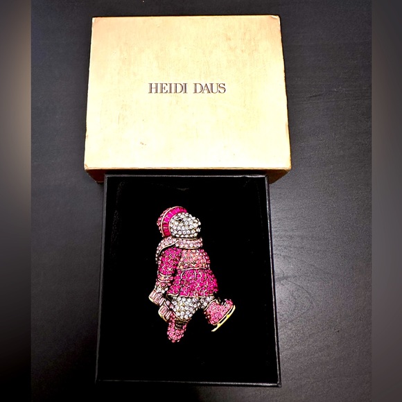 Heidi Daus | Jewelry | Heidi Daus Triple Luxe Crystal Pin Heidi Daus ...